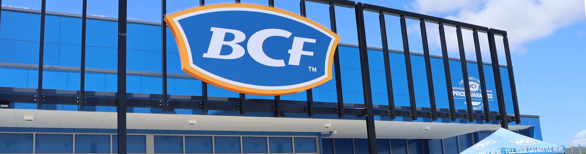 Stylish Mannequins for BCF's Macpac Clothing Display | SI Retail